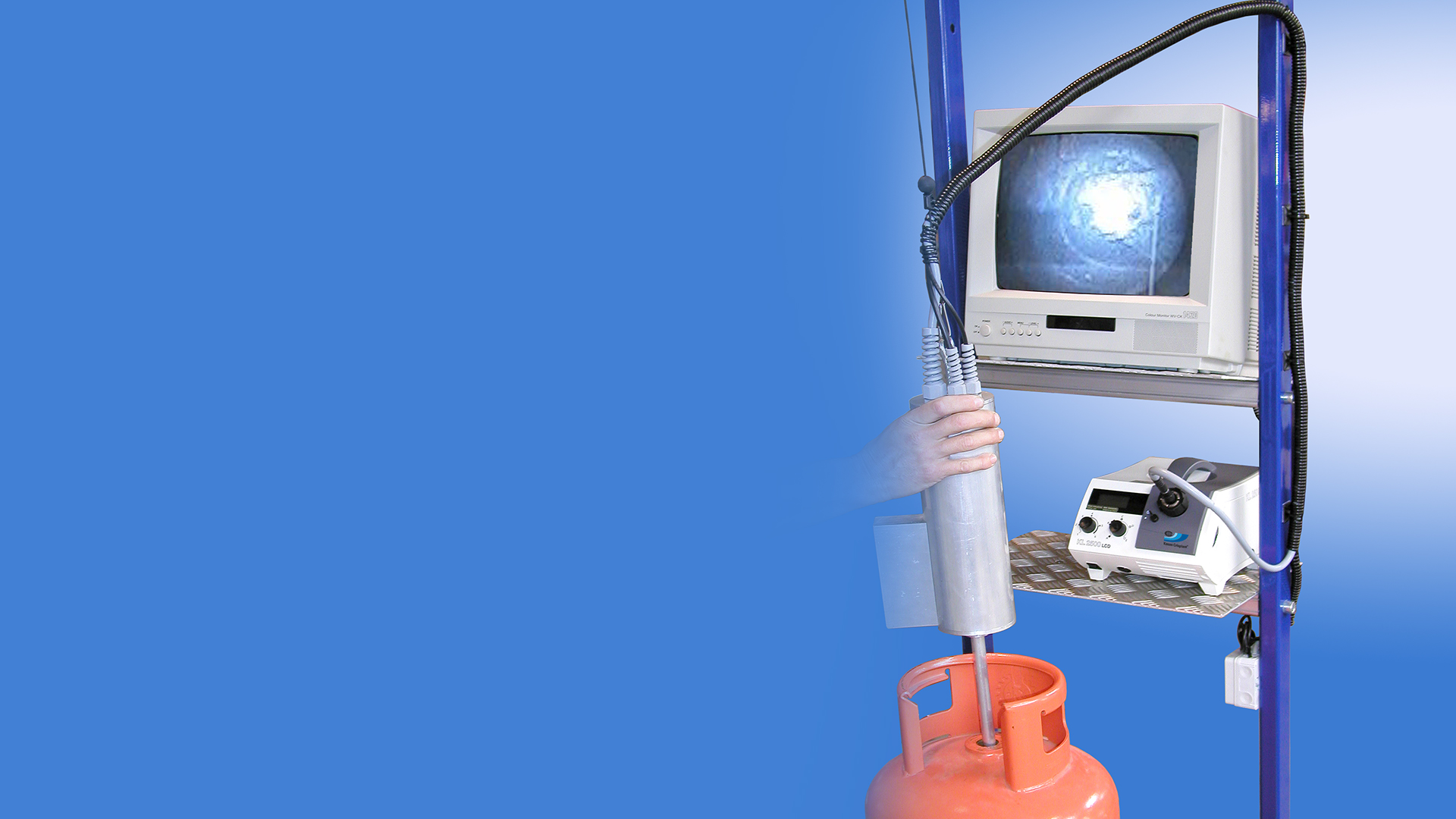 Internal cleaning and inspection of LPG cylinders